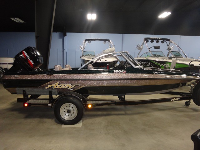 Used 1997 ASTRO 1800 FS For Sale (Sold) | Quest Watersports Stock ...